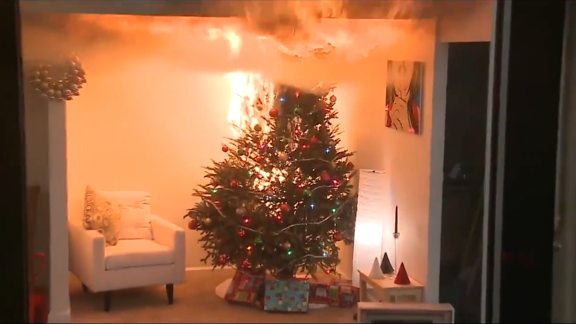 Prevenir riesgos en Navidad - Leo Manitas